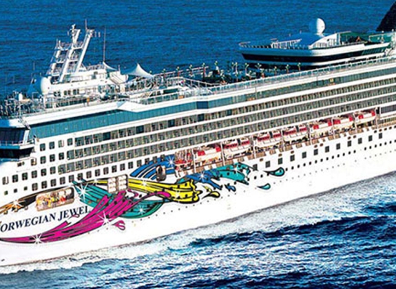 Onboard Amtrak’s Famous Trains: The Empire Builder | Amtrak Vacations®