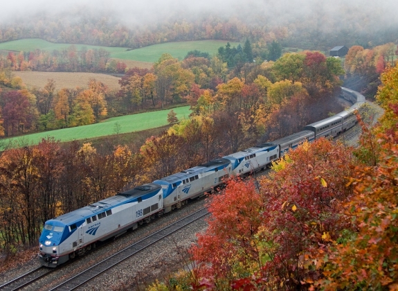 Top 5 Cross-Country Amtrak Train Trips | Amtrak Vacations®