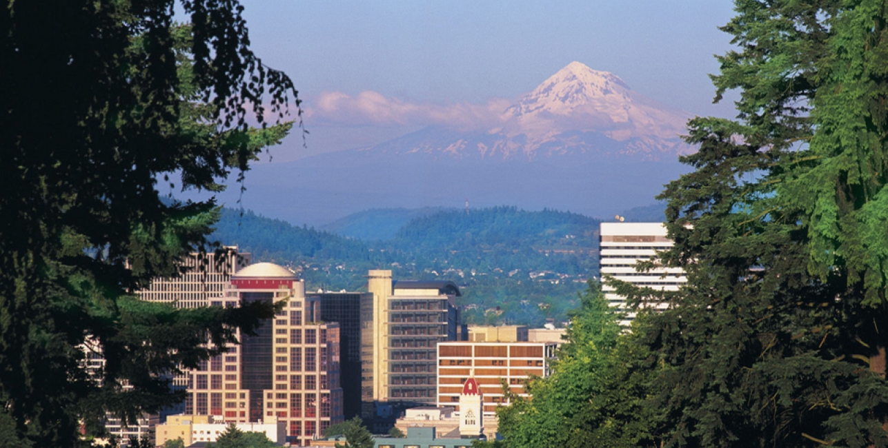 Portland and Seattle Getaway | Amtrak Vacations®