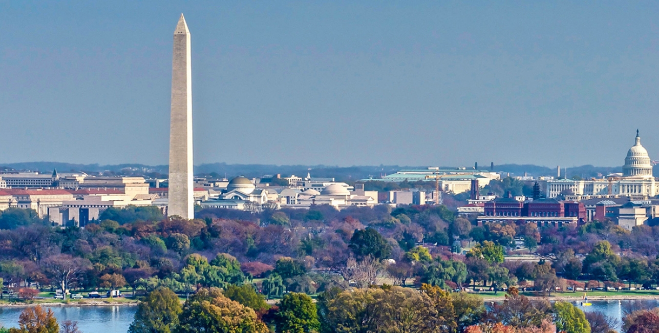 Washington, DC Ultimate Getaway Roundtrip from Albany | Amtrak Vacations®
